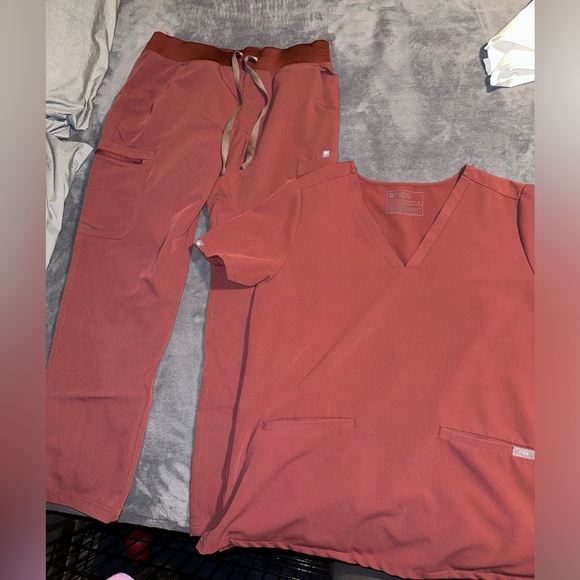 Figs | Other | Burgundy Brown Figs Woman Scrubs Full Set | Poshmark